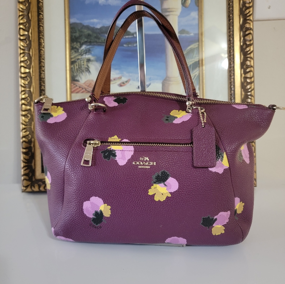 Coach Kelsey Medium Satchel - Gem
